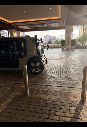 It’s been a while since I’ve been on here. Regular content loading. #Zoox #Vegas #2026@ShakeEmUpp