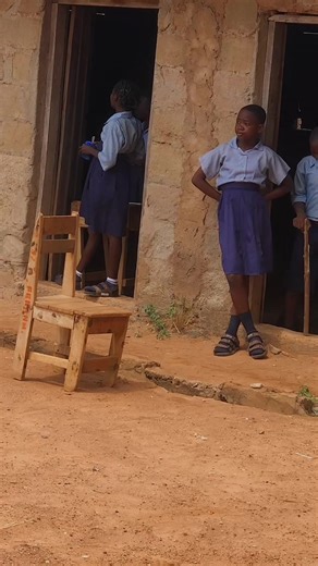 TGIF✌️🥳 to the entire TMC community 🥰😍#secondaryschoolmemes #tmc #fyp #fyi