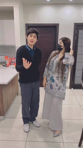 Hayes Me Sadqe Itna Pyaar: Rabi Akhan Tribute