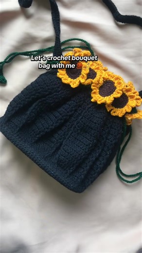 Crochet Bouquet Bag Tutorial