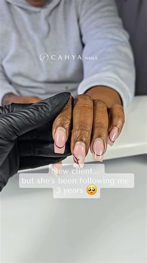 2.3K views · 4 comments | A “new client”… but not really 梁懶 She told...