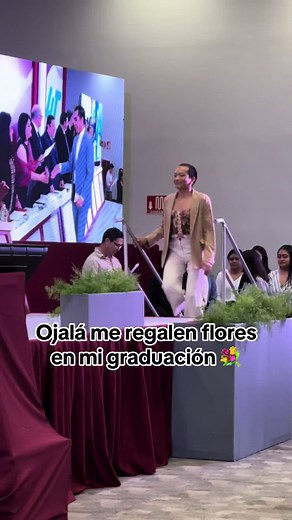 Flowers for Graduation: A Heartfelt Request for a Special Moment