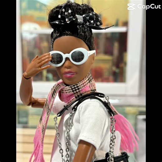Self Love Looks Good on You - Mini Lifestyle Aesthetic #selflove #selfcare #minibrands #barbie