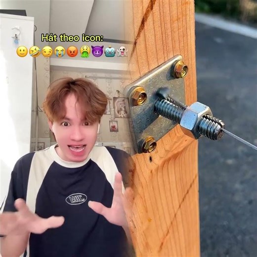 sigma boy theo icon kiểu =))