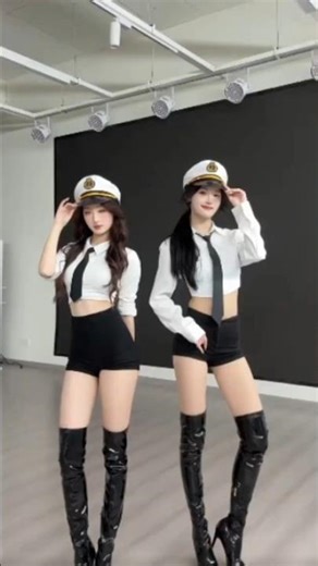 Action Words That Make These Dance Moves VISUALLY EXPLODING? 🔥