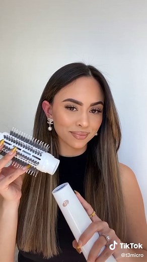 Come on, vogue. See how the #T3AireBrushDuo can deliver fiercely 90’s sleek and chic style. @valeloren #Blowout #HowTo #HairTok #ModelOffDuty #90sblowout