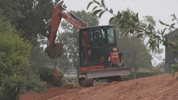 'Long ways to go' to create playground at new Sherwood school, parents say