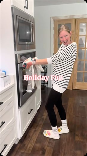 This little turkey made my whole day! #sourdoughbaker #thanksgivingbaking #turkey | Jacqueline Mitchell