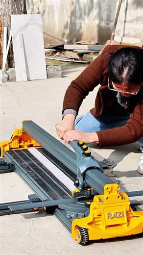 Raizi BumbleBee™ manual tile cutter, friendly to DIY beginners#raizitool #tiletools #tilecutter #diy