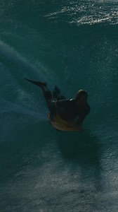 Steph threading wedges on his new yellow weapon. Cop yours now, available with Radial Flex®, SDC , and more. Ranging from 40.5" till 43" 📏 #Collection2025 #koned | Pride Bodyboards