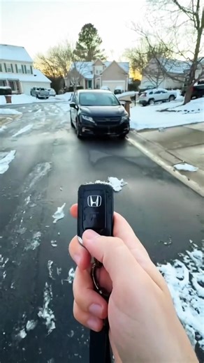 He found a Tesla key in the snow… what he did next proves honesty still exists. ❄️🔑 #trendingshorts