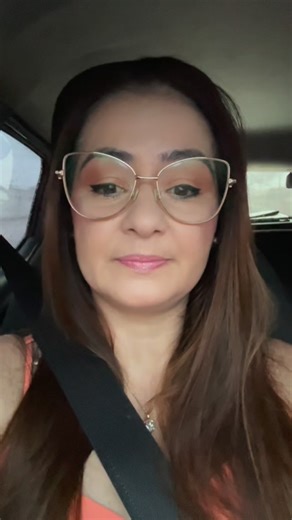 Cissa Loyola on Instagram: "Alagamentos, muito entulho e enxurrada. Cuidado ao sair de casa, na manhã desta segunda-feira, em Santarém."