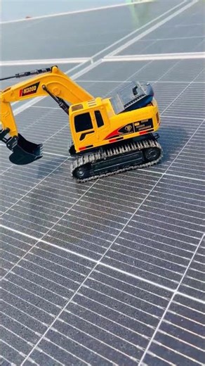 Excavator run solar panels #sciencefairproject #toys #shots