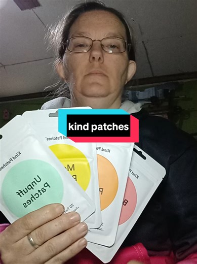 bees for kind patches help with supports digestive comfort and fluid balance supports dopamine and serotonin production mood support and positive daily energy support health metabolism supports metabolism and study release you get a one month supply in each pack#tiktokcreatorinsightincentive #fyp #kindpatches @Kind Patches USA