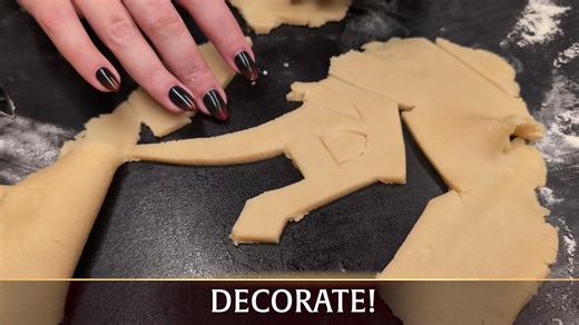 👑The Avalonian Spiced King's Pie is fresh out of the oven, baked by the Community Manager team!🍽️This legendary dish comes straight from our player Grifon977’s winning recipe in Albion’s Festive Comfort Food Tales contest!✨ Now the challenge is, how many community managers can you spot by their hands? Watch the video & take your best guess! Happy Pi Day everyone!🥧 #AlbionOnline #PieDay #bakinglove #game | Albion Online