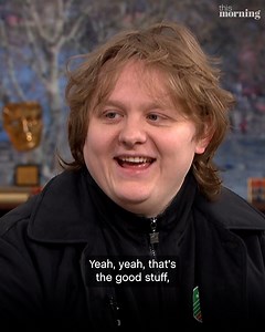 2.5M views · 80K reactions | Hit singer Lewis Capaldi is a man of many talents. 來 | This Morning | Facebook