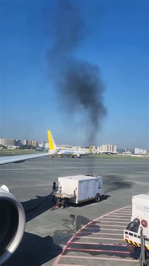 The aircraft depicted in the video is an impressive testament to the power and versatility of aviation technology. Despite not having an Auxiliary Power Unit (APU), a device that provides energy for functions other than propulsion, the plane operates smoothly. This is likely due to the use of ground power units, external equipment that can supply power to aircraft systems when the APU is not in use. The plane itself is a marvel of engineering, boasting a sleek design and powerful engines. Its in