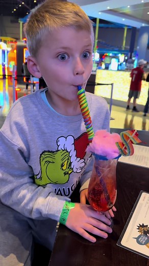 All You Can Play Fun at Main Event for the Perfect Family Holiday Getaway