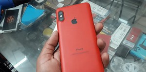 Esta es la forma más cutre de transformar un Redmi Note 5 en un iPhone