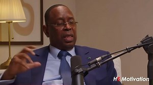 22K views · 1.2K reactions | VOILA LA DIFFÉRENCE ENTRE SON EXCELLENCE Macky SALL ET LES GOUGNAFIERS, IL SAVAIT DÉJA OÙ ALLER ET COMMENT FAIRE DÈS SON ACCESSION AU POUVOIR | Papy Kanne Activiste | Facebook