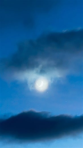 The clouds parted revealing the waxing crescent and Deneb Algedi in Capricorn ✨ | Mission Astro