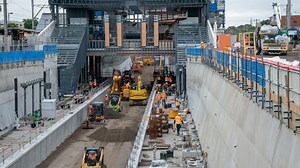 First flight lands in Australia after border fully reopens