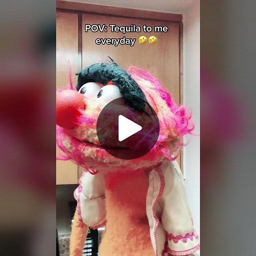 Vibrant Puppet Dance Video: Humor and Energy Combined