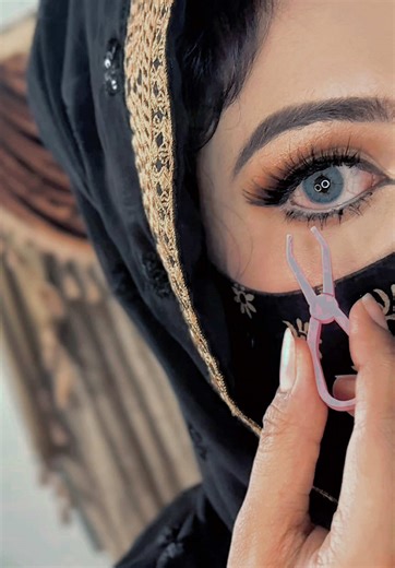 Essential Lenses Tutorial for Makeup Enthusiasts