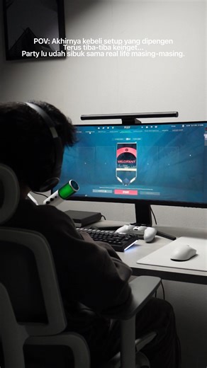 Noir Gear Official on Instagram: "When you finally got the dream setup… but your squad’s offline forever GG sih hidup💔 #ElevateGamingExperience noirgear.com"