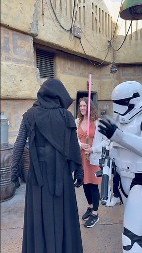 PINK LIGHTSABER = INSTANT DOMINATION 💖🔥