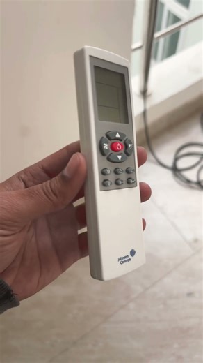 Johnson Control 1way Cassette Remote #hvactraining #airconditioning #ac #cordless #chilledwater
