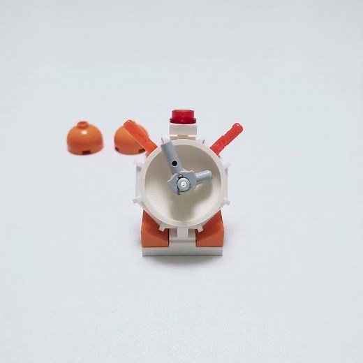 14 LEGO parts 1 alarm clock