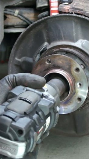 How to Remove Rusty Rear Axle Nut