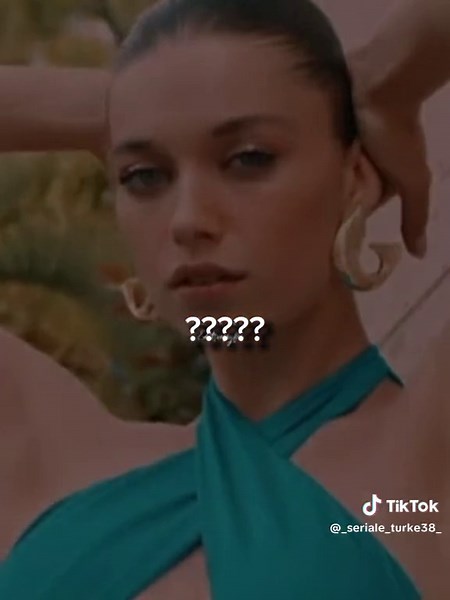 -Ça thoni ju?? . . . . #eylultumbar #afrasaraçoğlu #serialeturke38 #fyptqr #follow #like #viraltqr #fyptqr #follow #like #share #doall #shkovirale