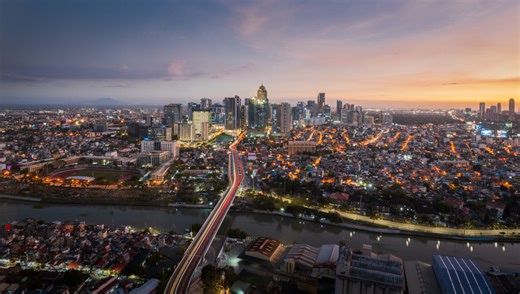 4 Crucial Factors in Choosing Lenses for Dynamic Cityscape Photos