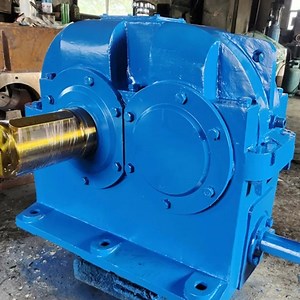 [Hot Item] Factory Hot Sale Zly Series Cylindrical Reducer Industrial Speed Reducers Helical Gear Box