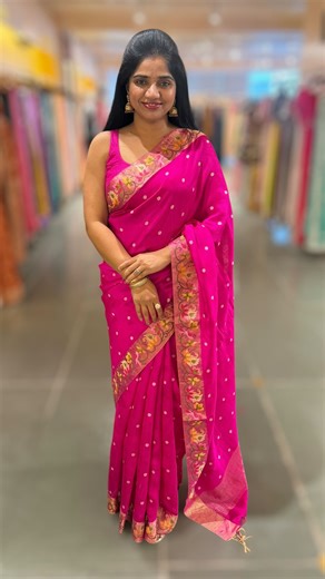 SUSHMI Signatures on Instagram: "Shop at www.sushmi.studio Pure handloom Dhupion raw silk saree adorned with all-over delicate zari butis, beautifully complemented by a Paithani-inspired peacock embroidered golden zari khaddi border. Paired with a self-colored blouse finished with matching borders, completing the look with timeless grace."