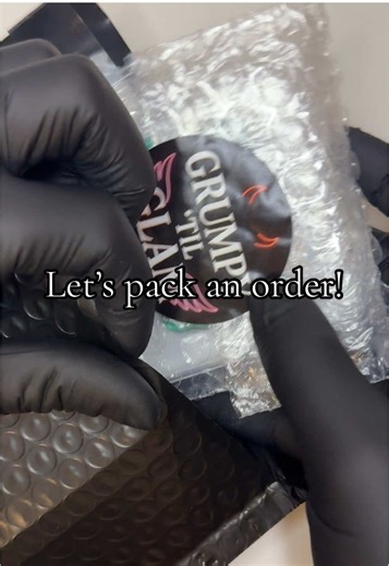 So thankful for those who support my little business!! 🖤🖤🖤 #nail #nailart #nailsartvideos #pressonnails #smallbusiness