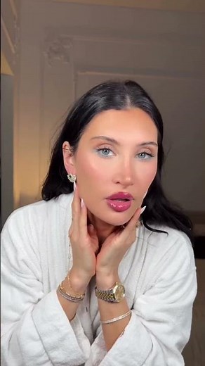 basic outfit because @glamira jewelry is extra enough today 💚 #shorts #short #Chriena outfittt