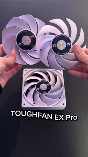TOUGHFAN EX Pro! Quick magnetic connection and swappable fan blades for seamless customization and unbeatable performance. Ready to push your system to the next level? ⚡️💨 Check out more here🔗: https://bit.ly/3x2IPqI #Thermaltake #TOUGHFAN #toughfanexpro #magnetic #custompc #cooling | Thermaltake UK