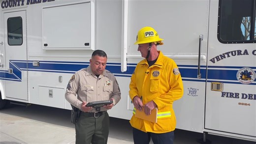 #Southfire Update: Fire is at 311 acres with approximately 111 firefighters on scene. 10 aircraft including fixed wing and helicopters are making drops over the fire. Additional resources are being ordered. Please visit vcemergency.com for updates on evacuation orders. | Ventura County Fire Department