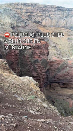 Konstantin on Instagram: "⛔️ POURQUOI PLUS CHER ≠ PLUS SÛR EN MONTAGNE En montagne, le prix ne te sauve pas. La préparation, oui. ⸻ 💸 1. Le marketing ne grimpe pas à ta place • Prix élevé ≠ compétence • Matos “pro” ≠ usage maîtrisé 👉 Beaucoup d’accidents arrivent avec du matériel haut de gamme… mal utilisé. ⸻ 🧠 2. La sécurité, c’est surtout dans la tête • savoir lire le terrain • comprendre la météo • gérer son rythme • savoir renoncer 👉 Aucune veste à 500 € ne remplace une bonne décision. ⸻