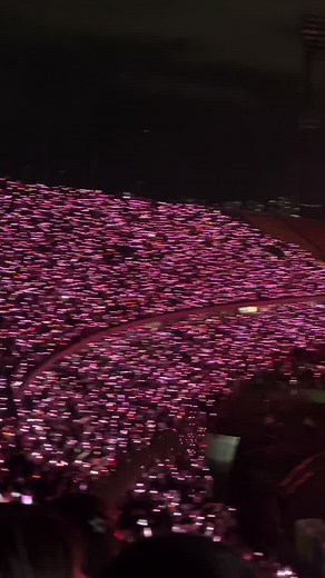 Volver a vivirlo 18 años después… 🥹🥹❤️‍🩹 #tourrbd2023 #rbdparasiempre #siempreheestadoaqui #medellincolombia