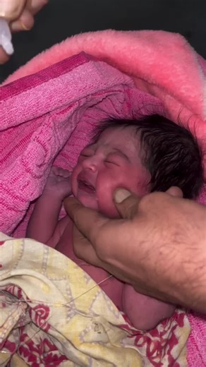 New baby born #babyycrying #newbabyborn #babyborn #baby