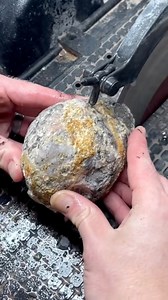 I cut a DOUBLE geode open! | Taylor’s Rocksmithery