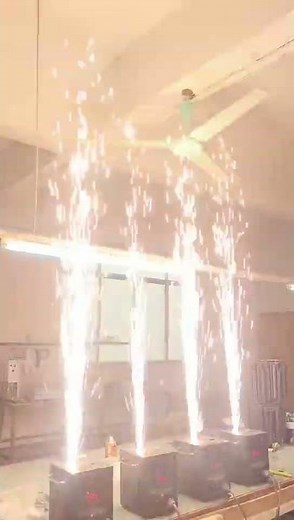 YUER™️600W Electronics Cold Spark Machine DMX Remote Cold Fireworks Fountain Spark Effect Machine