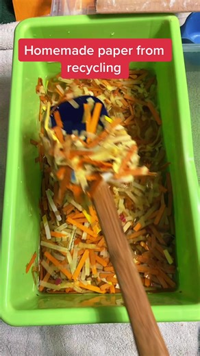 Homemade Paper Making Process from Recycled Items