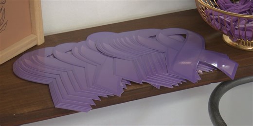 “Purple Thursday” event held in Johnson City to support domestic abuse survivors