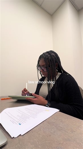 A Law Student's Day: Study Routine During Finals