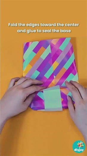 Last-Minute Gift Bag Hack Using Wrapping Paper
